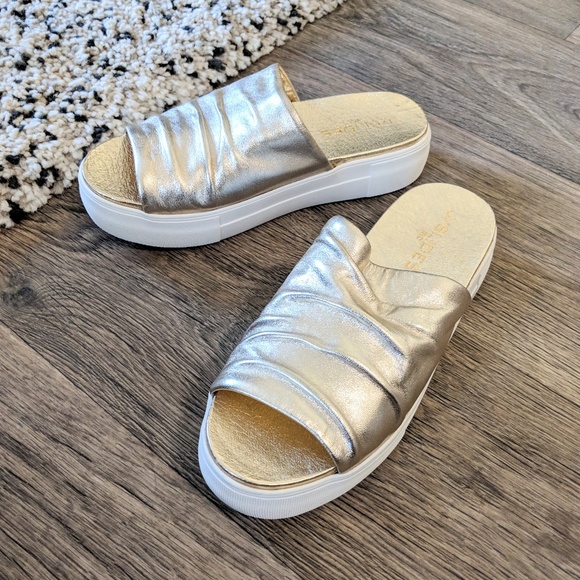 J/SLIDES | Shoes | Jslides Alura Platform Slide Sandal Metallic Gold ...